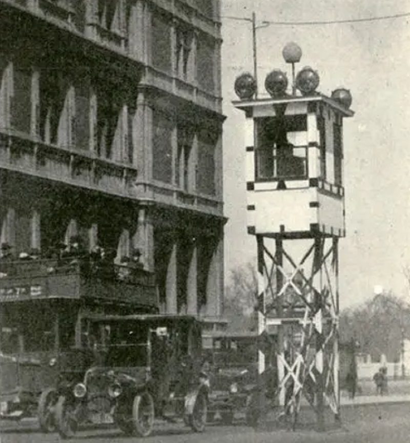 Як і коли з’явилися перші світлофори у Квінсі - queens-future.com